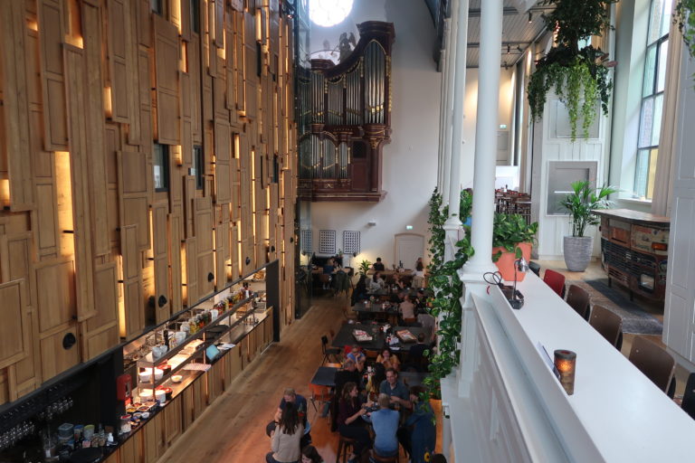 BUNK Hotel Utrecht: eat, sleep, work, repeat [review] - Vrije Meid ...