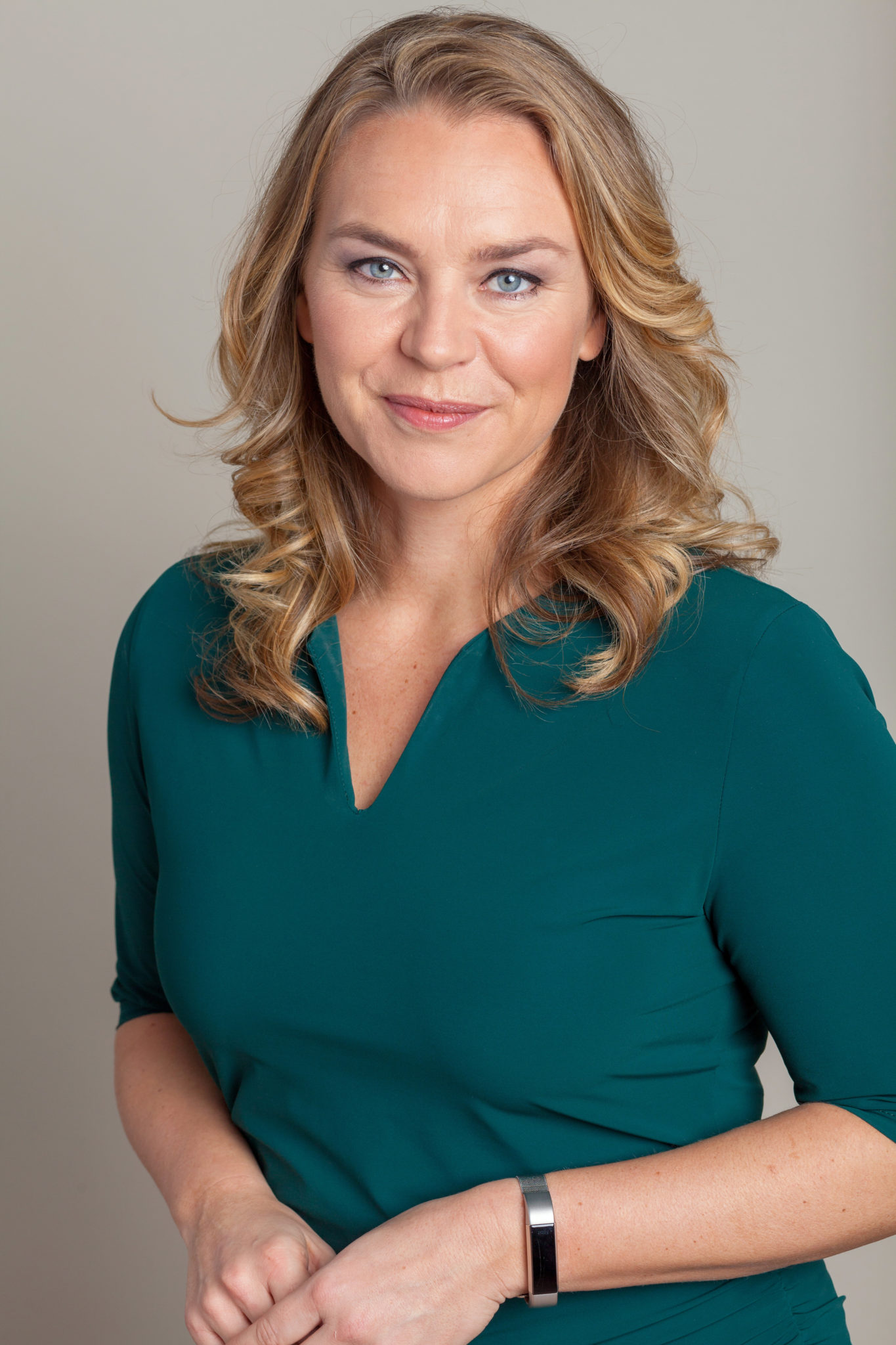 Zij verdient een ton per jaar: Janneke Willemse - Vrije Meid - The ...